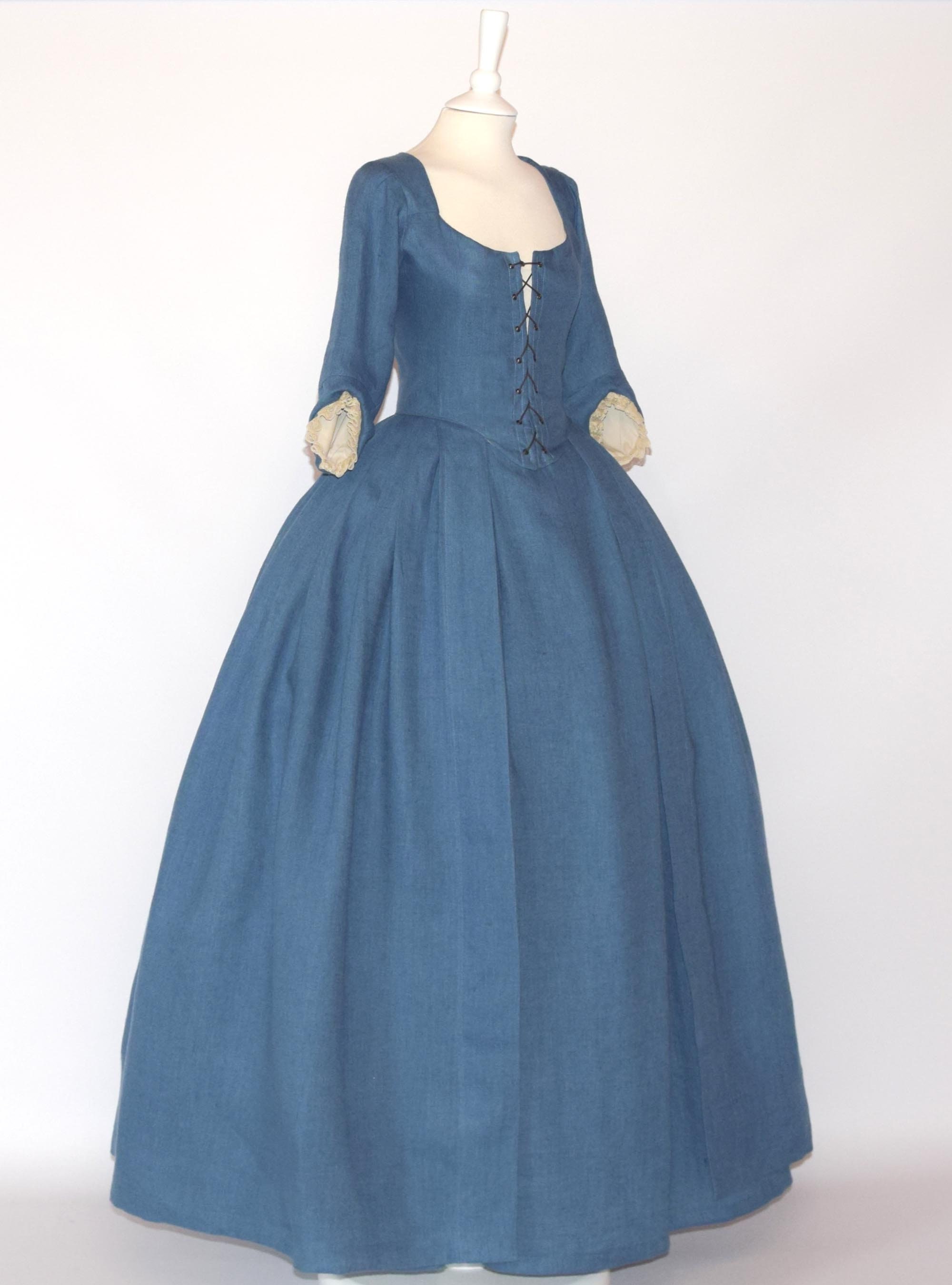 18th century dress in steel blue & night blue linen | poldark cosplay ...