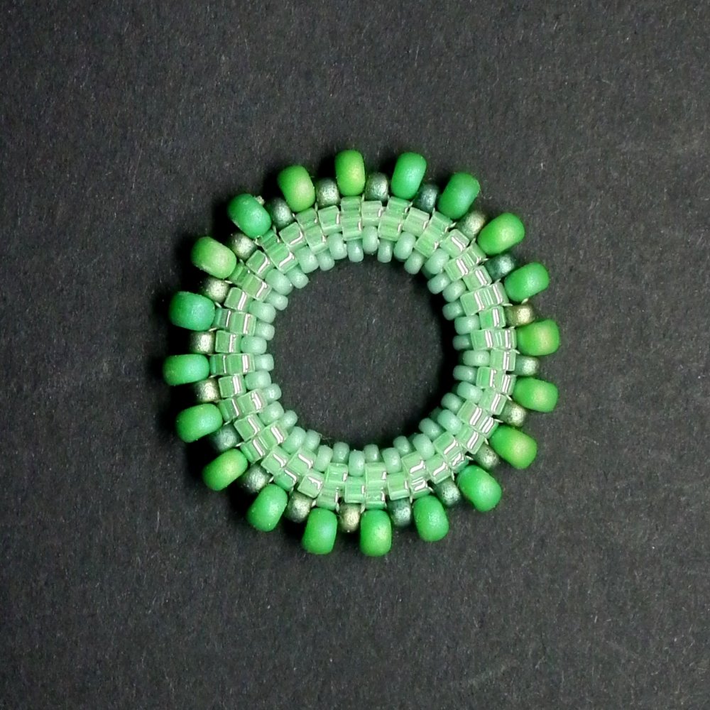 Perle perlée ronde cercle 2,5 cm de diamètre : par creations-aux-mille ...
