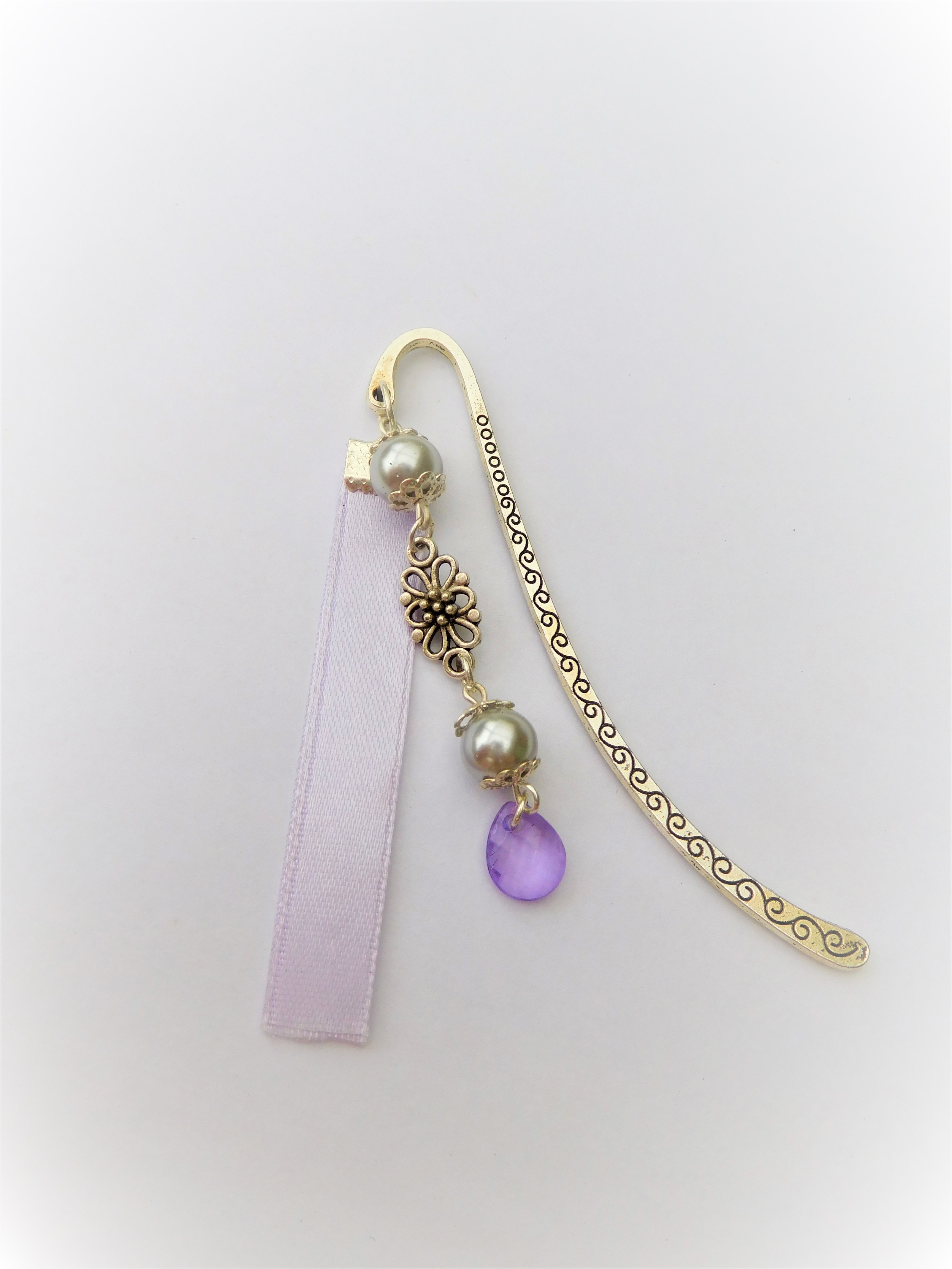 Marque-page perle de verre ton violet : accessoires-marque-pages-metal ...